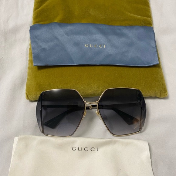 Gucci | Accessories | Gucci Black Geometric Sunglasses With Gradient ...